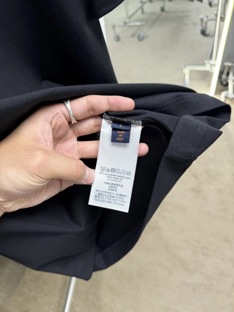 Discounted Louis Vuitton T-Shirts