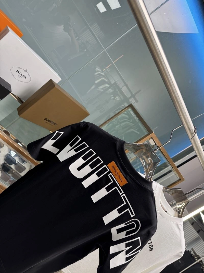 Discounted Louis Vuitton T-Shirts