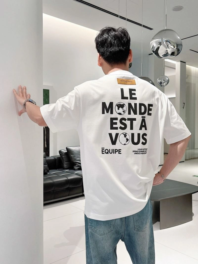 Low-cost Louis Vuitton T-Shirts