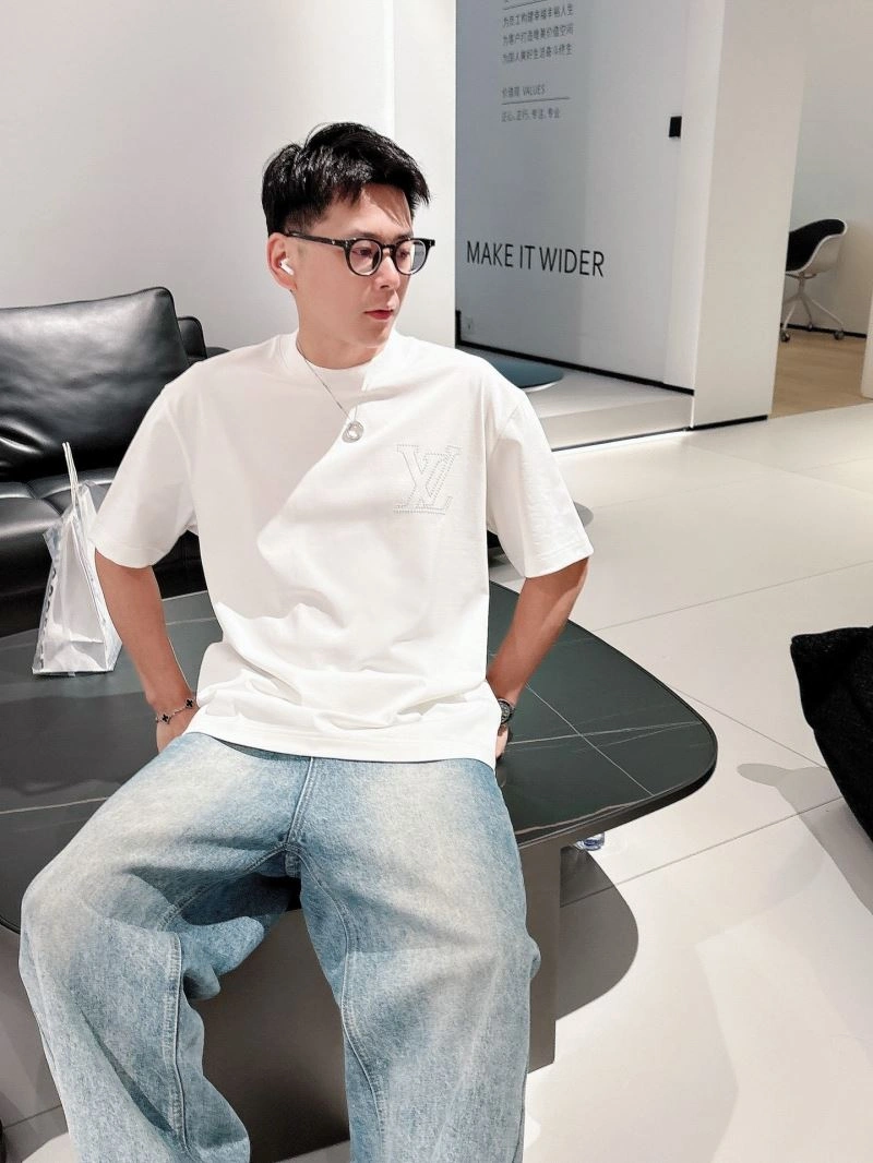Genuine Louis Vuitton T-Shirts