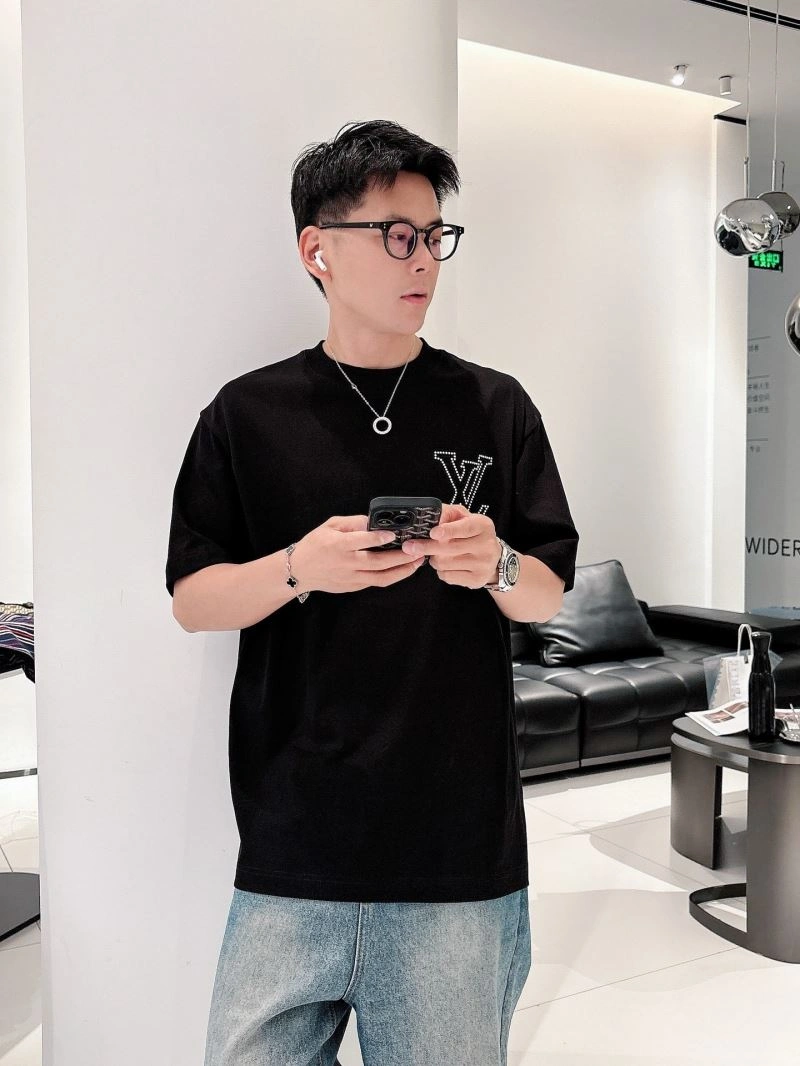 Value-priced Louis Vuitton T-Shirts