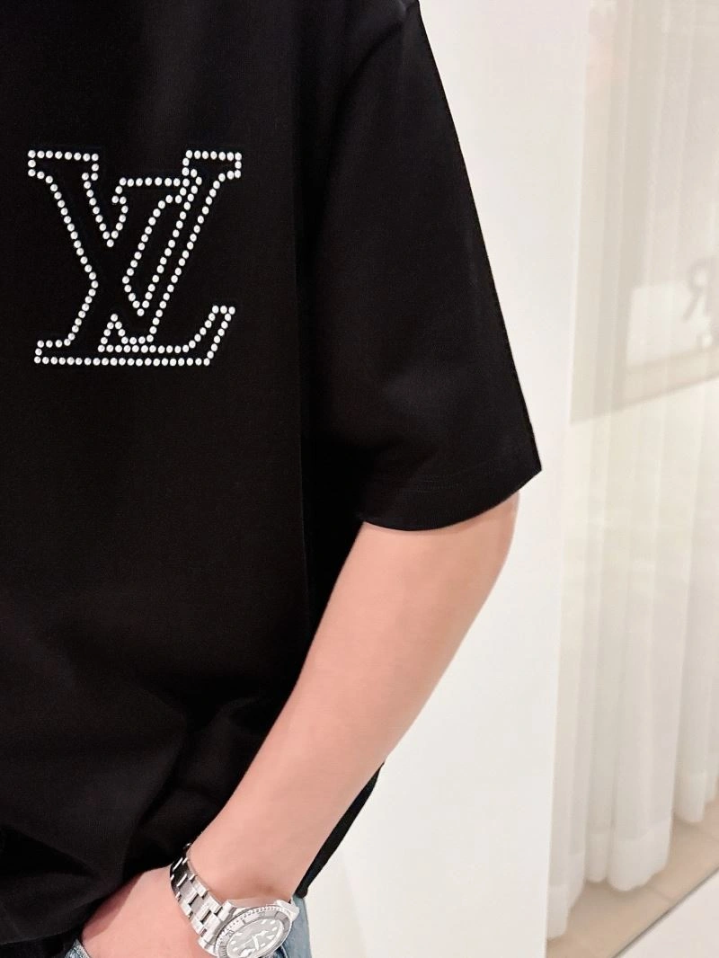 Value-priced Louis Vuitton T-Shirts