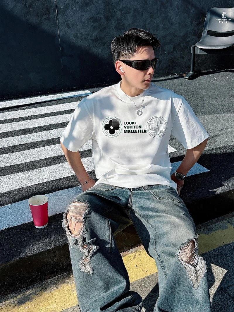 Top mirror Louis Vuitton T-Shirts