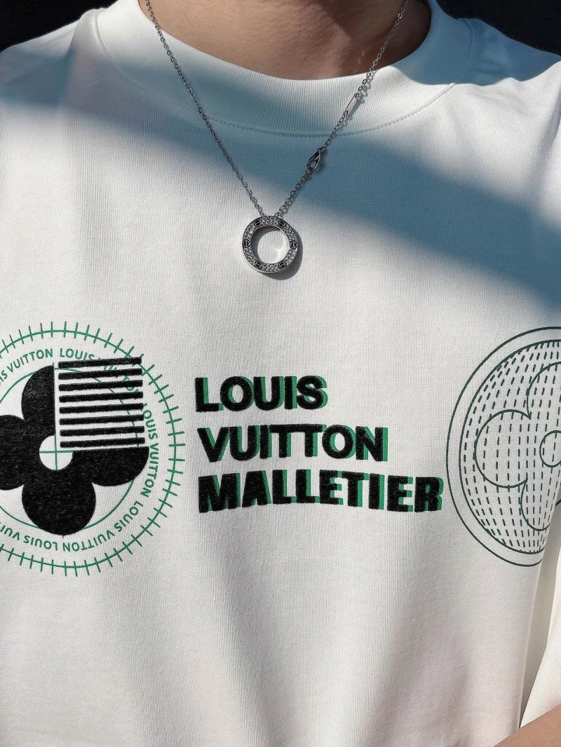 Top mirror Louis Vuitton T-Shirts