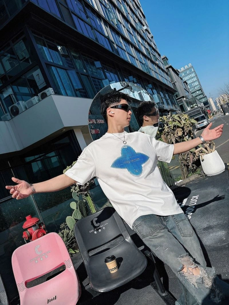 Budget-friendly Louis Vuitton T-Shirts