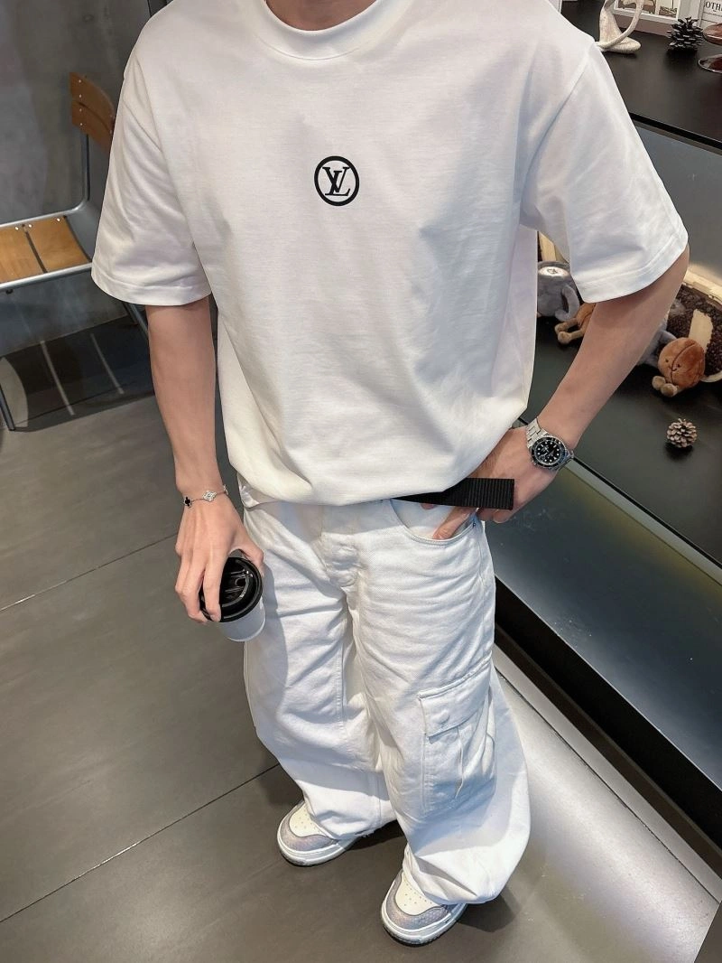Reasonably priced Louis Vuitton T-Shirts