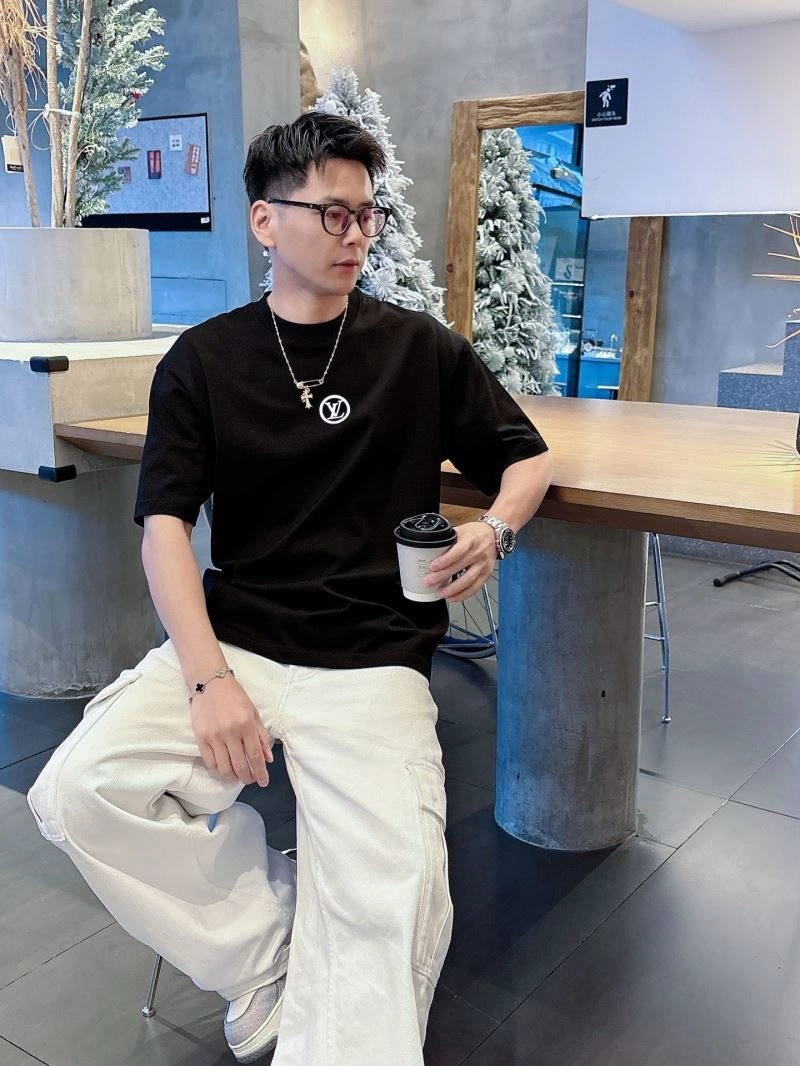 Brand-authenticated Louis Vuitton T-Shirts