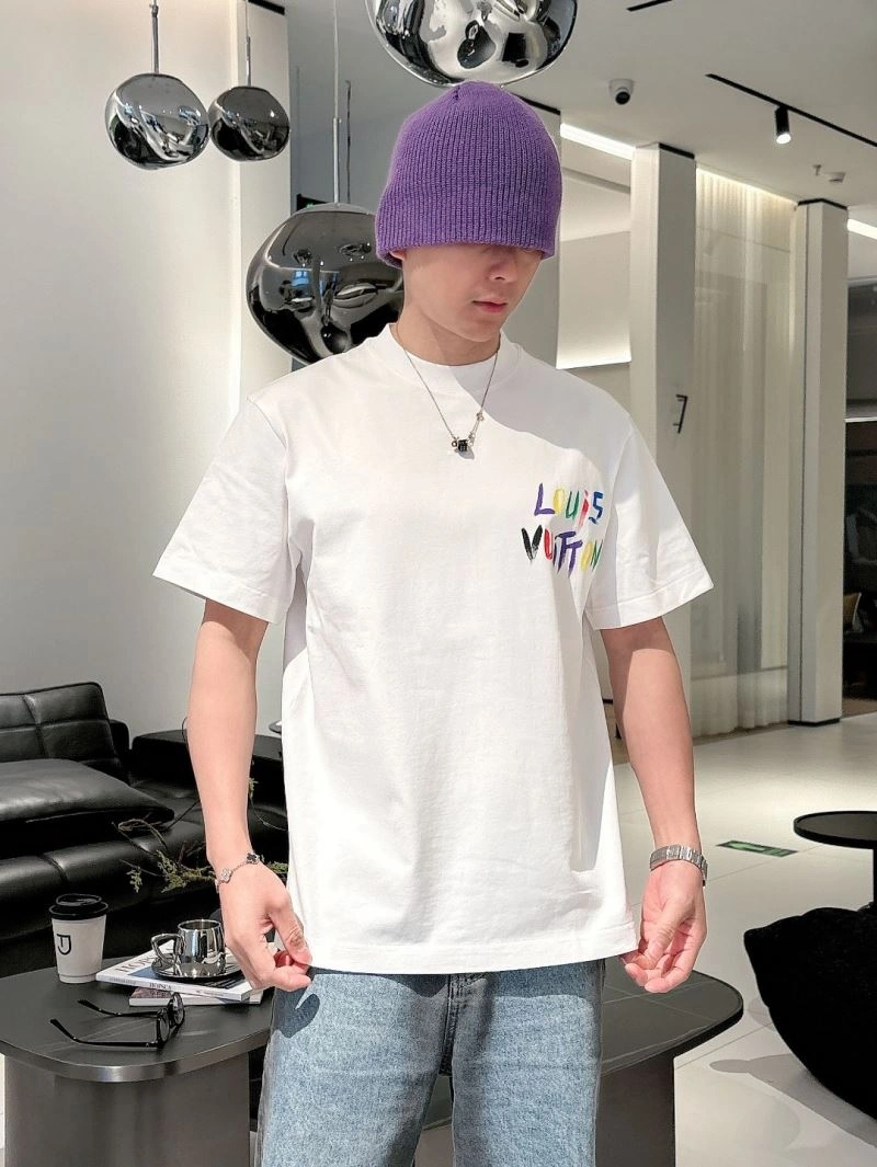High accuracy Louis Vuitton T-Shirts