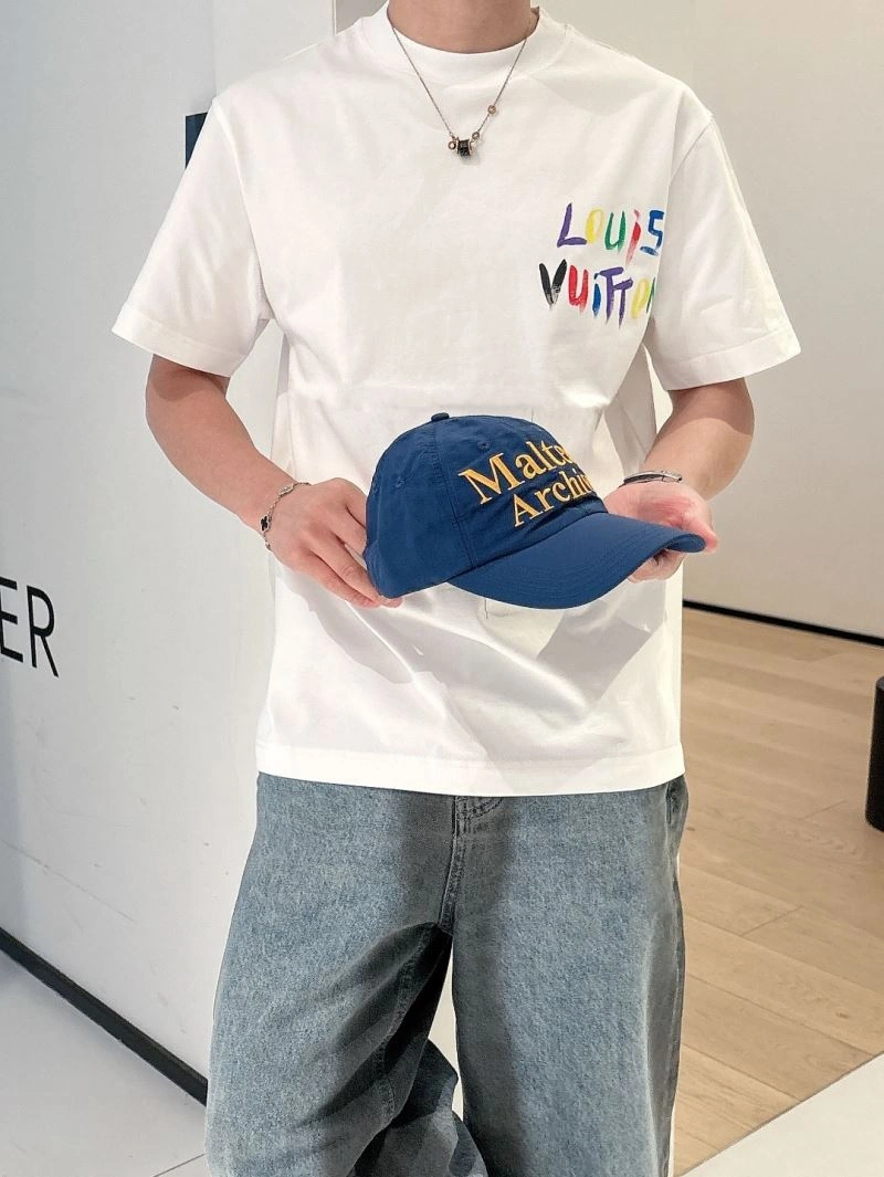 High accuracy Louis Vuitton T-Shirts