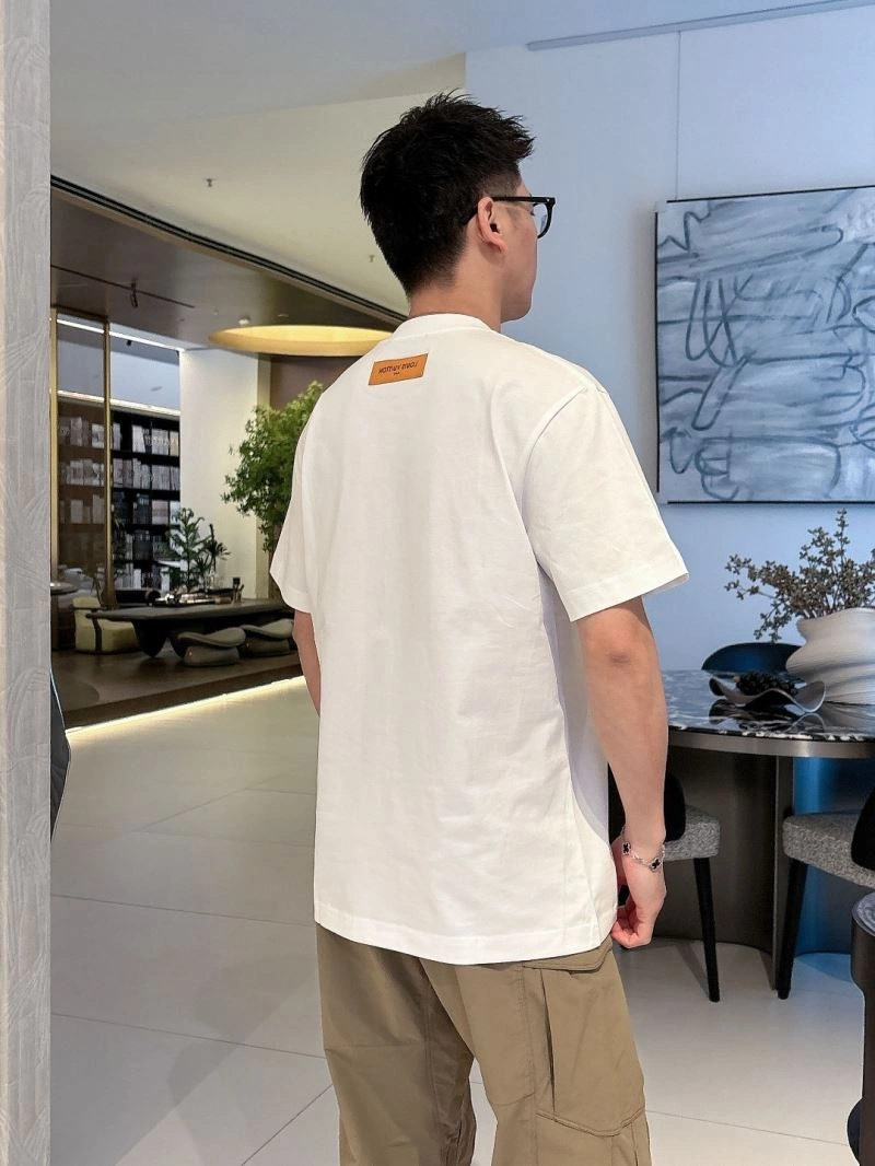 High accuracy Louis Vuitton T-Shirts