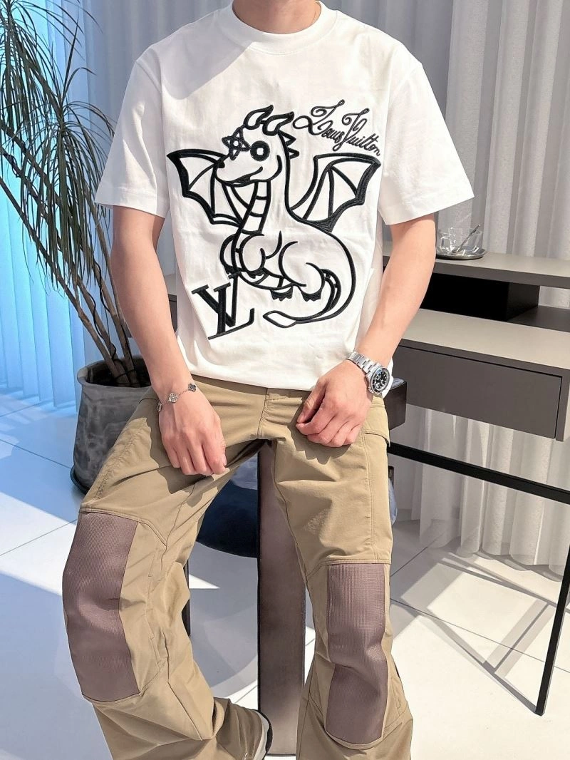 High accuracy Louis Vuitton T-Shirts