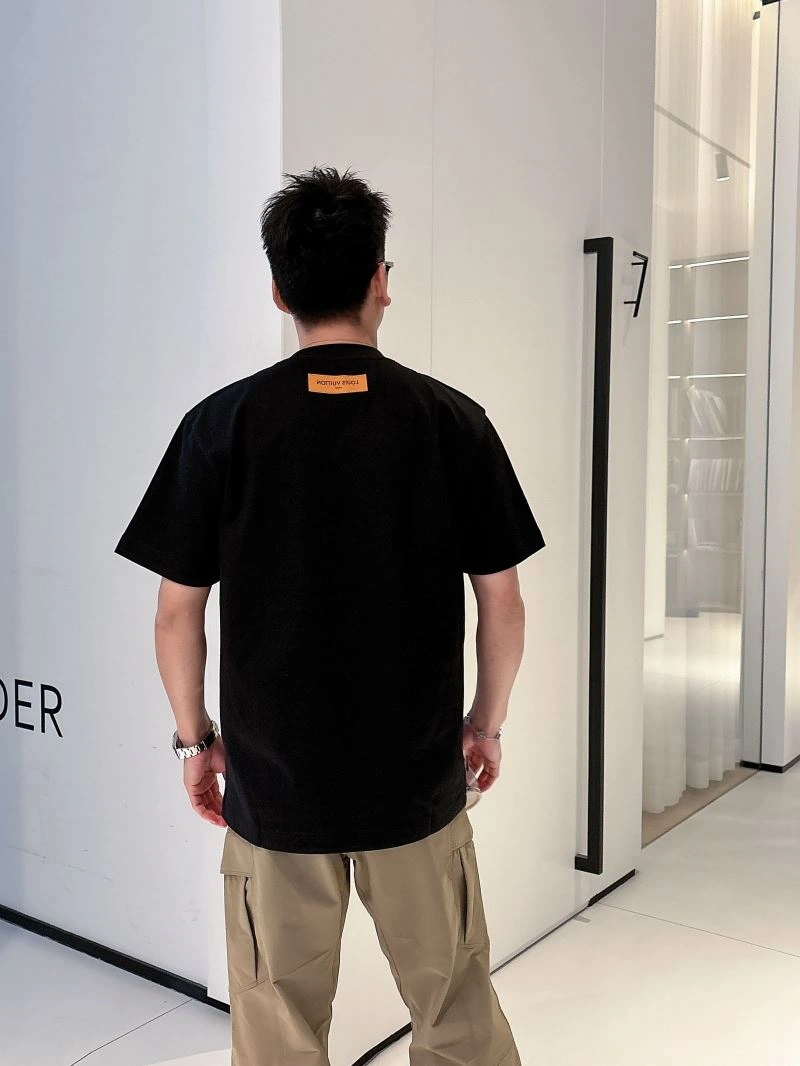 Top mirror Louis Vuitton T-Shirts