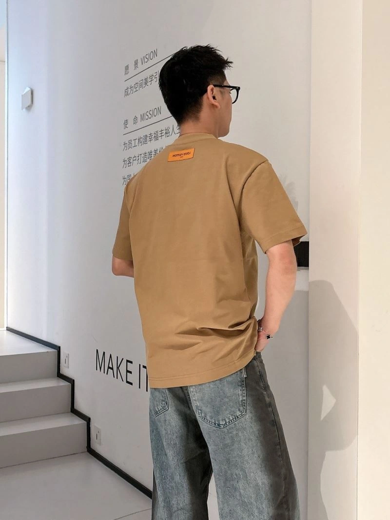 Exact replica Louis Vuitton T-Shirts