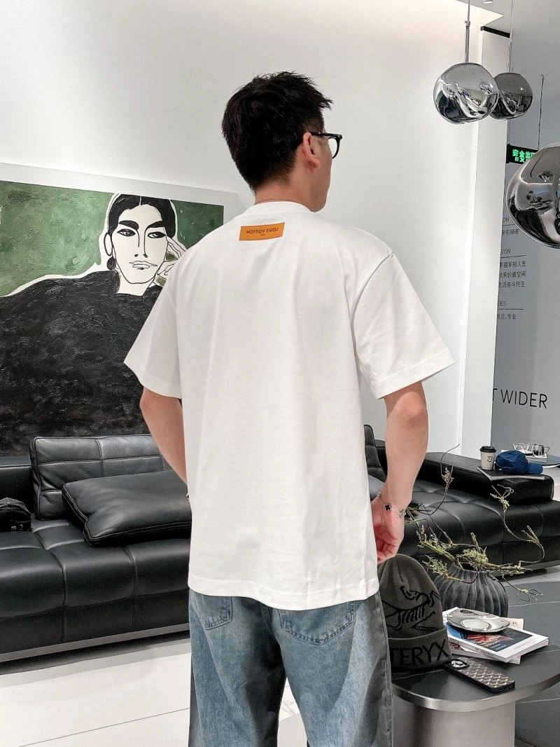 Top mirror Louis Vuitton T-Shirts