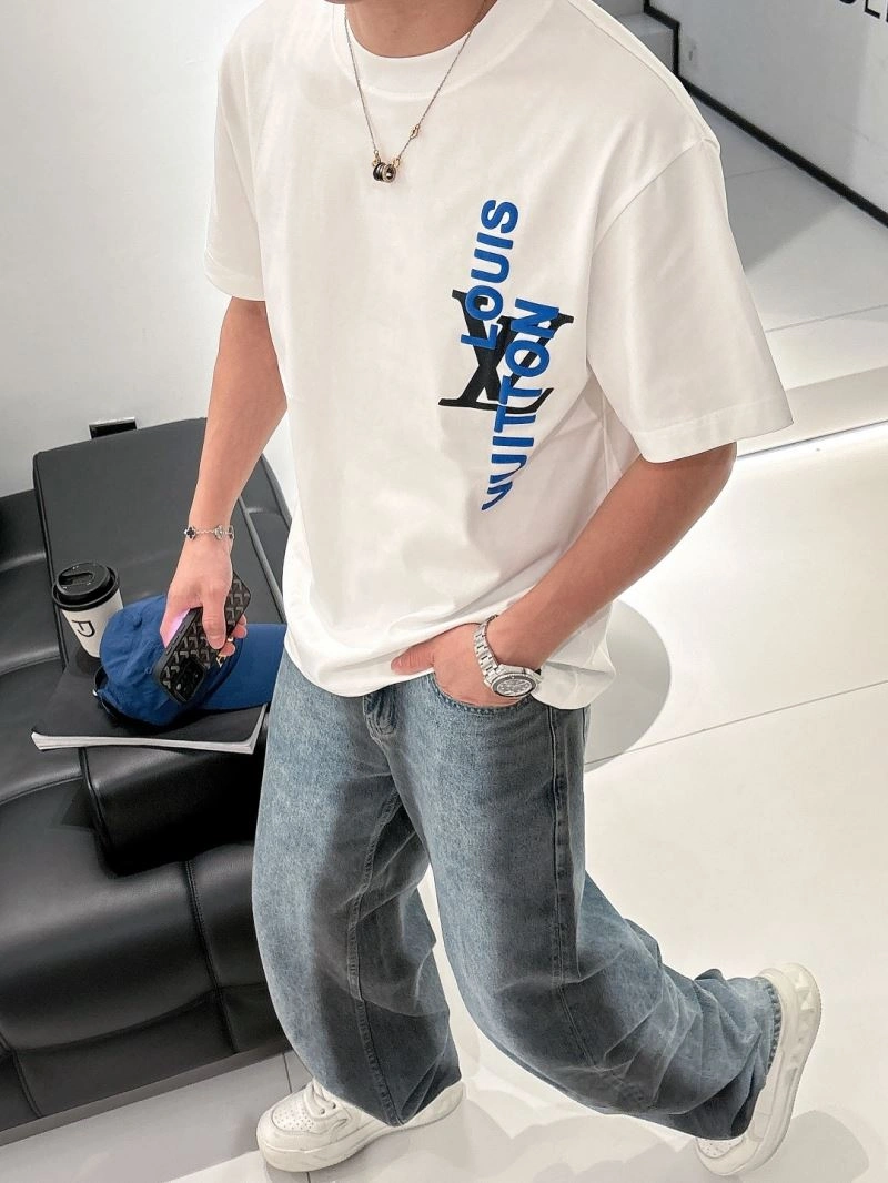 Top mirror Louis Vuitton T-Shirts