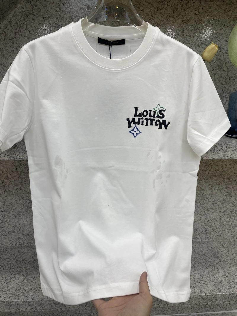 Perfect replica Louis Vuitton T-Shirts