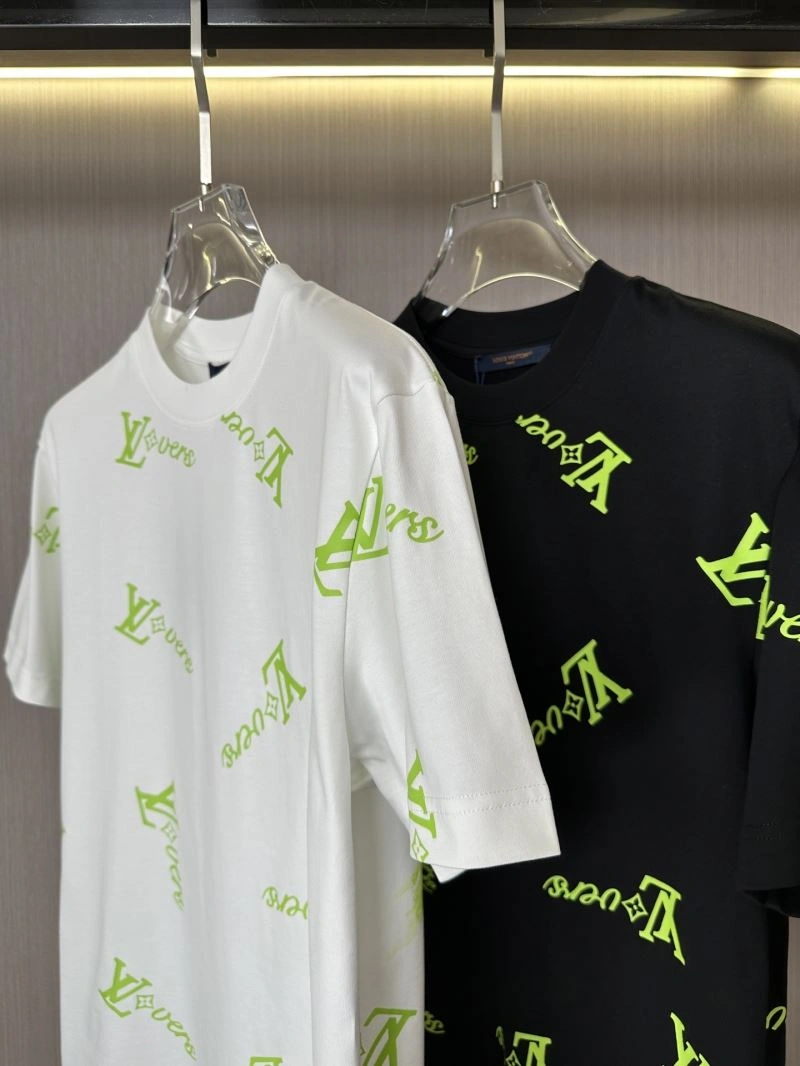 Perfect replica Louis Vuitton T-Shirts