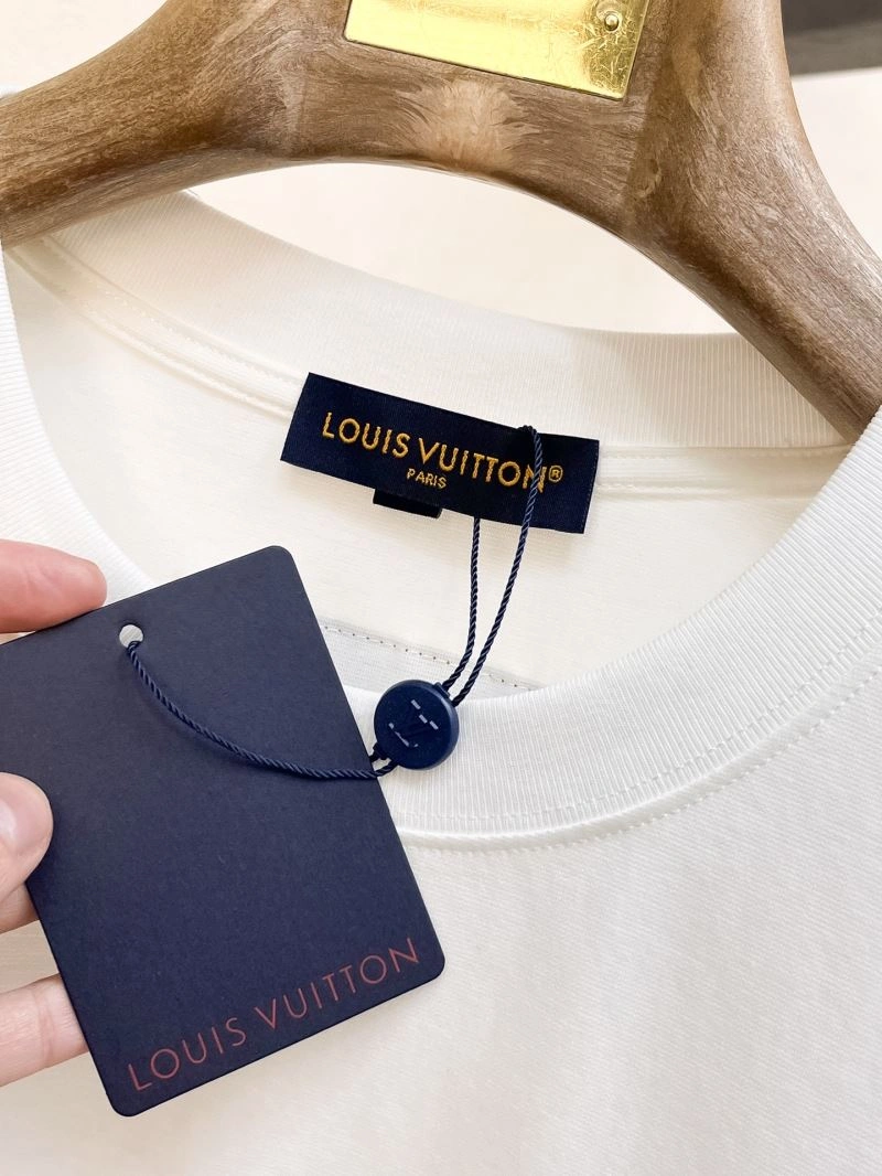 Top mirror Louis Vuitton T-Shirts