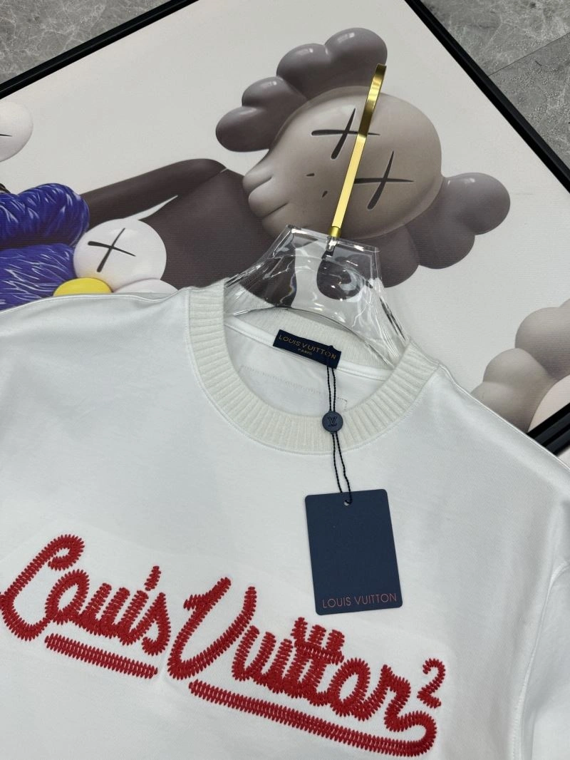 Top match Louis Vuitton T-Shirts