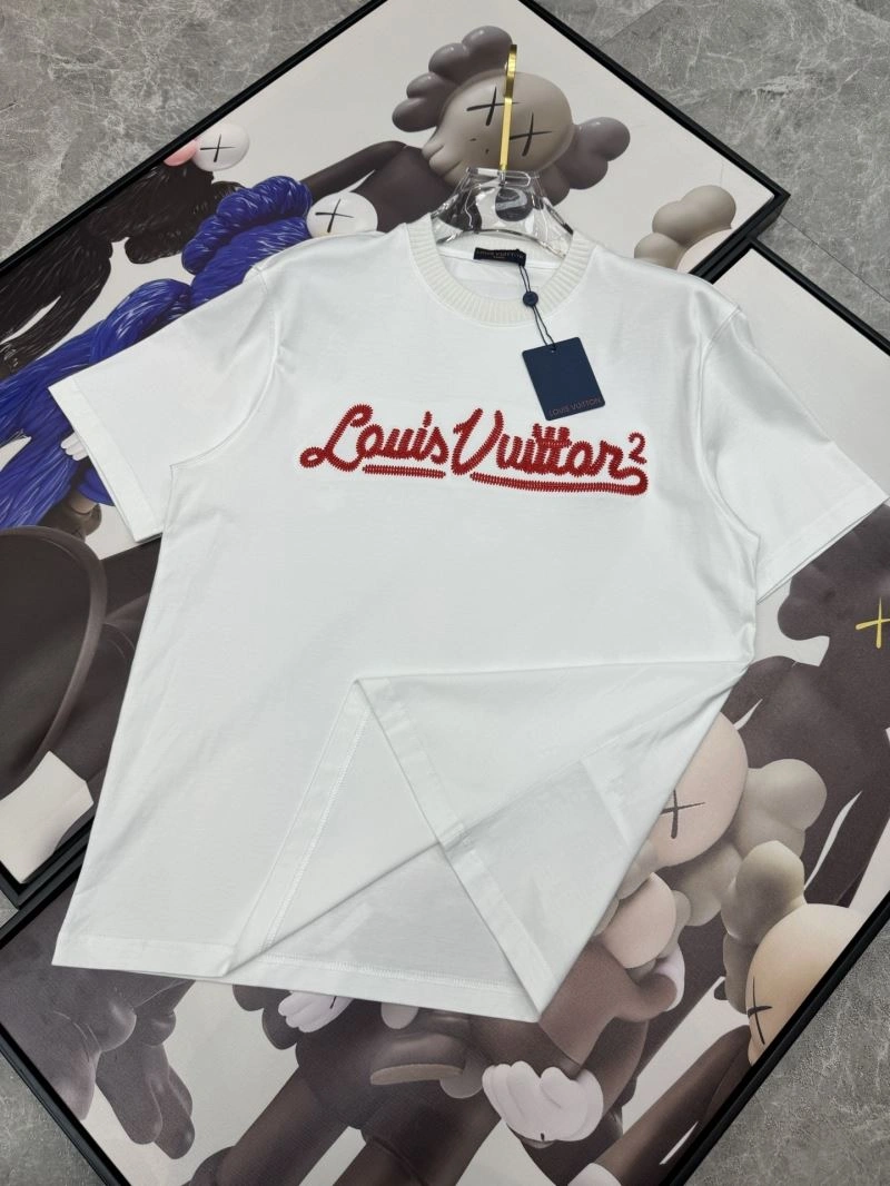 Top match Louis Vuitton T-Shirts
