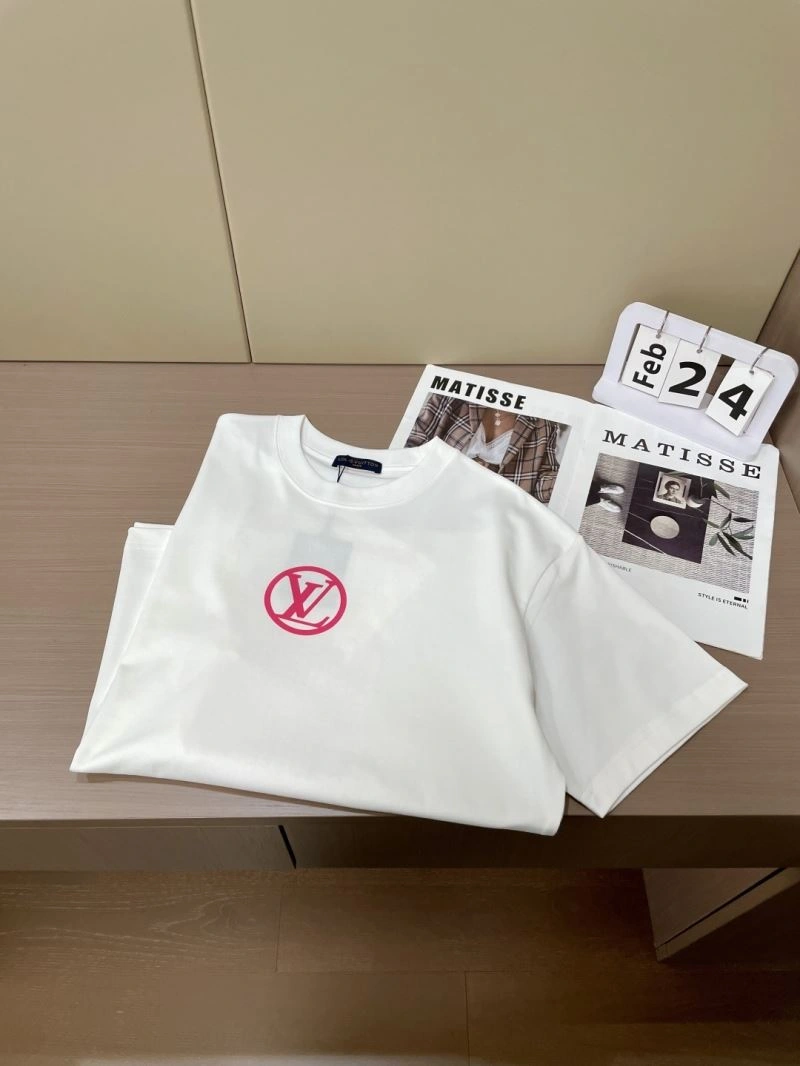 Factory-made Louis Vuitton T-Shirts