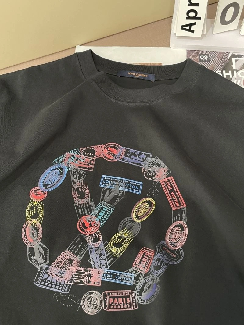 Indistinguishable Louis Vuitton T-Shirts