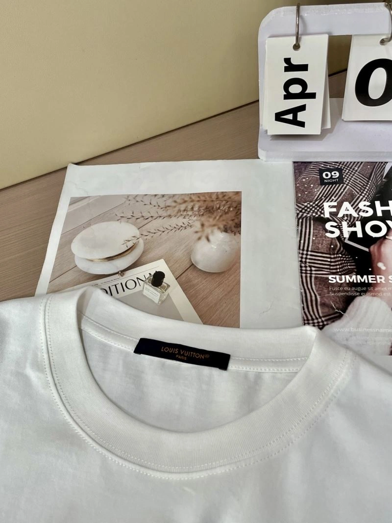 Indistinguishable Louis Vuitton T-Shirts