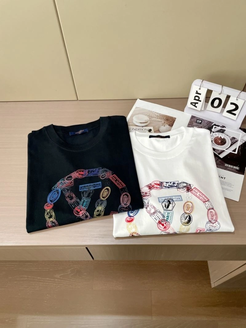 Indistinguishable Louis Vuitton T-Shirts