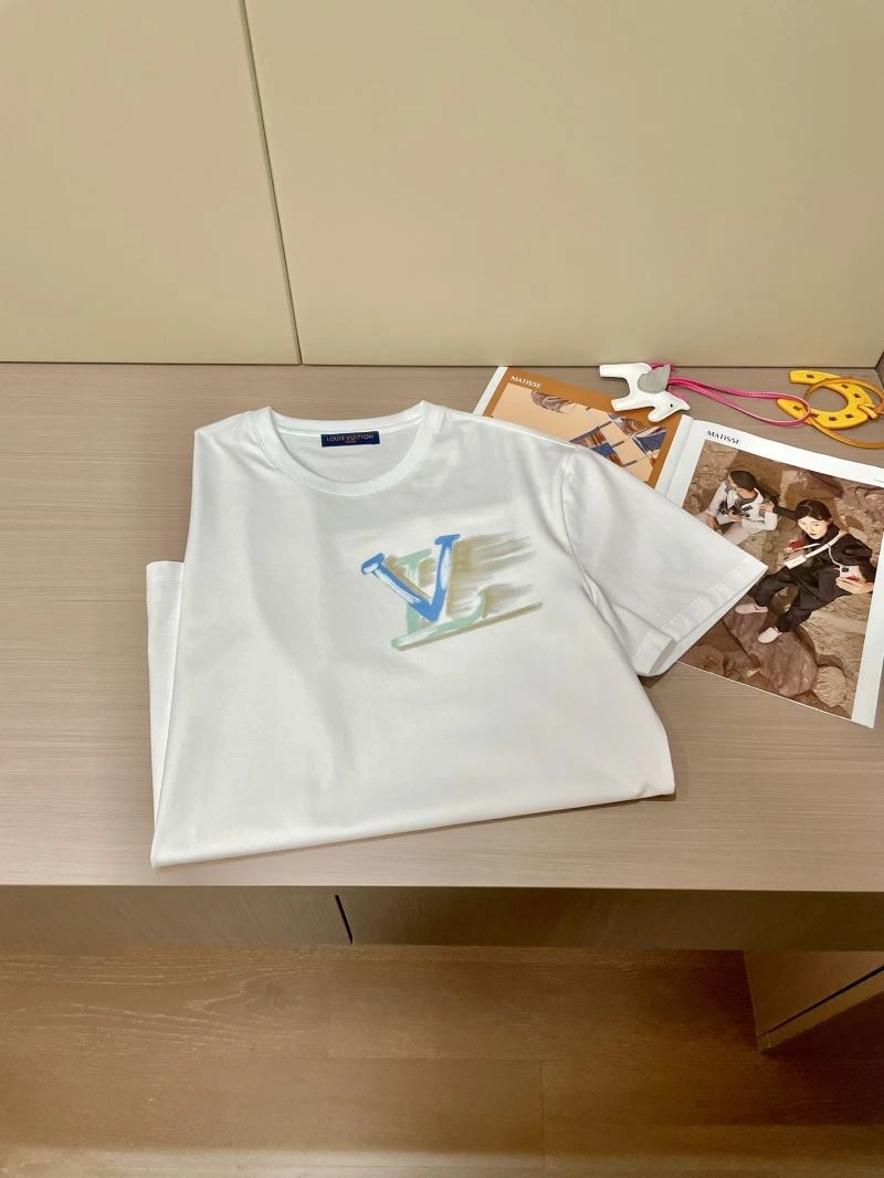 Exact replica Louis Vuitton T-Shirts