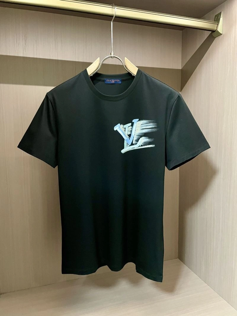 Exact replica Louis Vuitton T-Shirts