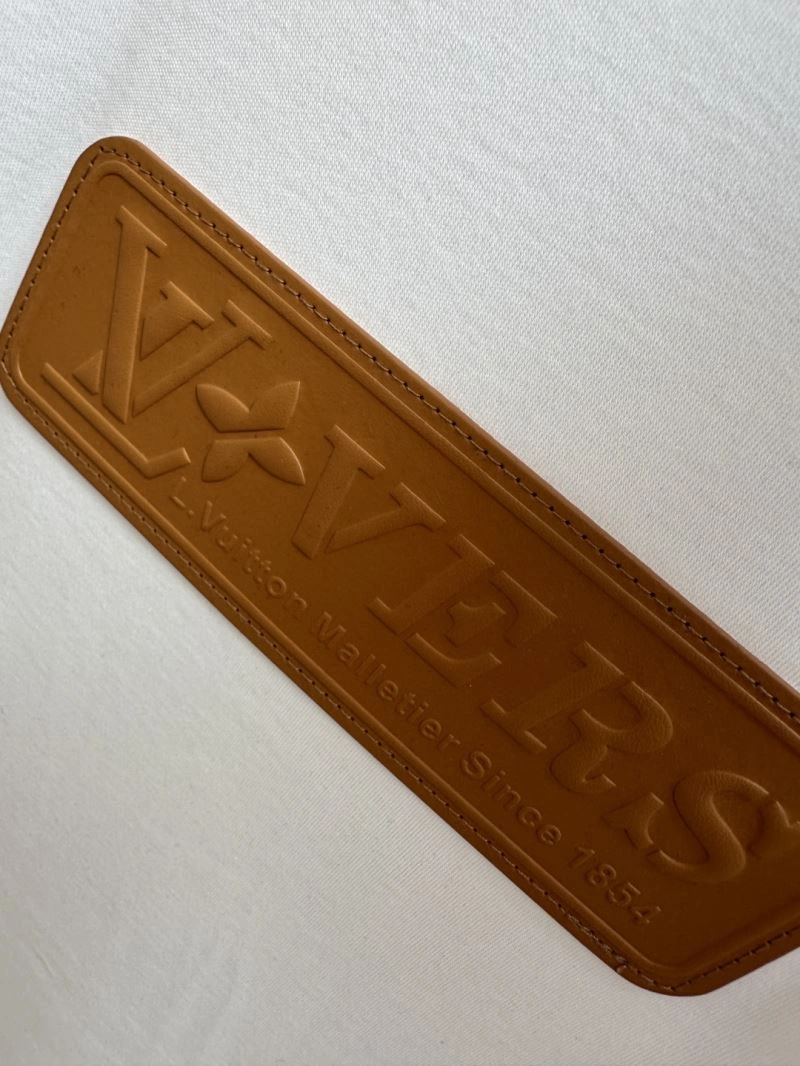 Exact replica Louis Vuitton T-Shirts
