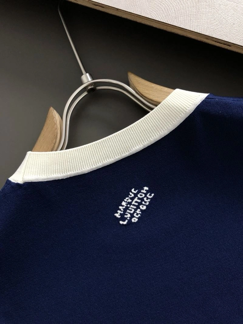 Indistinguishable Louis Vuitton T-Shirts