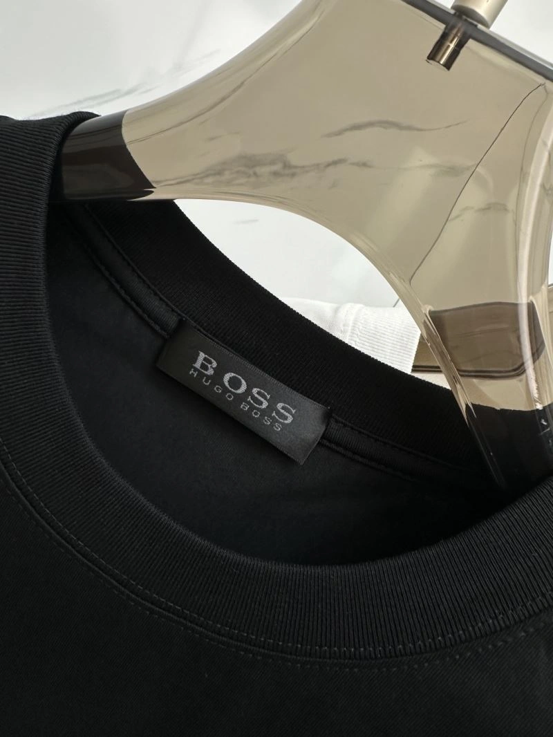 Precise copy Louis Vuitton T-Shirts
