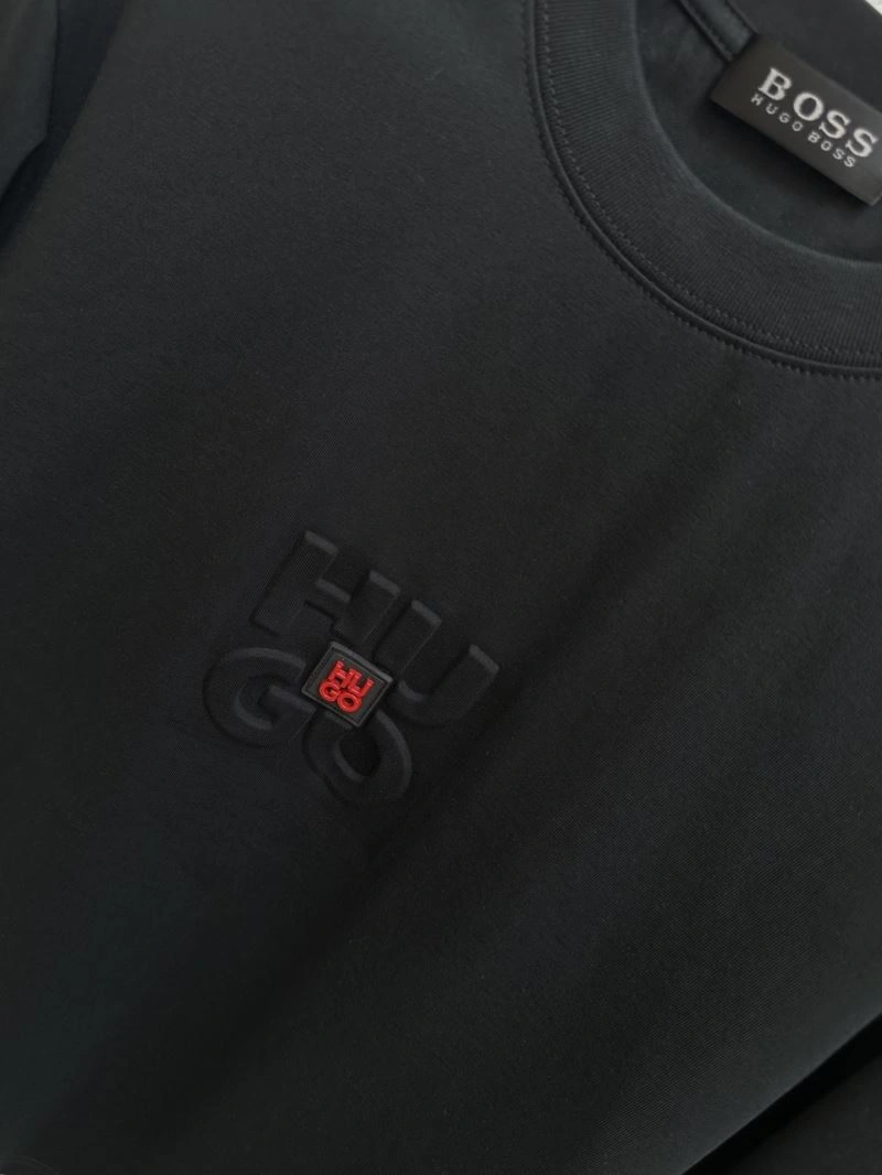 Precise copy Louis Vuitton T-Shirts