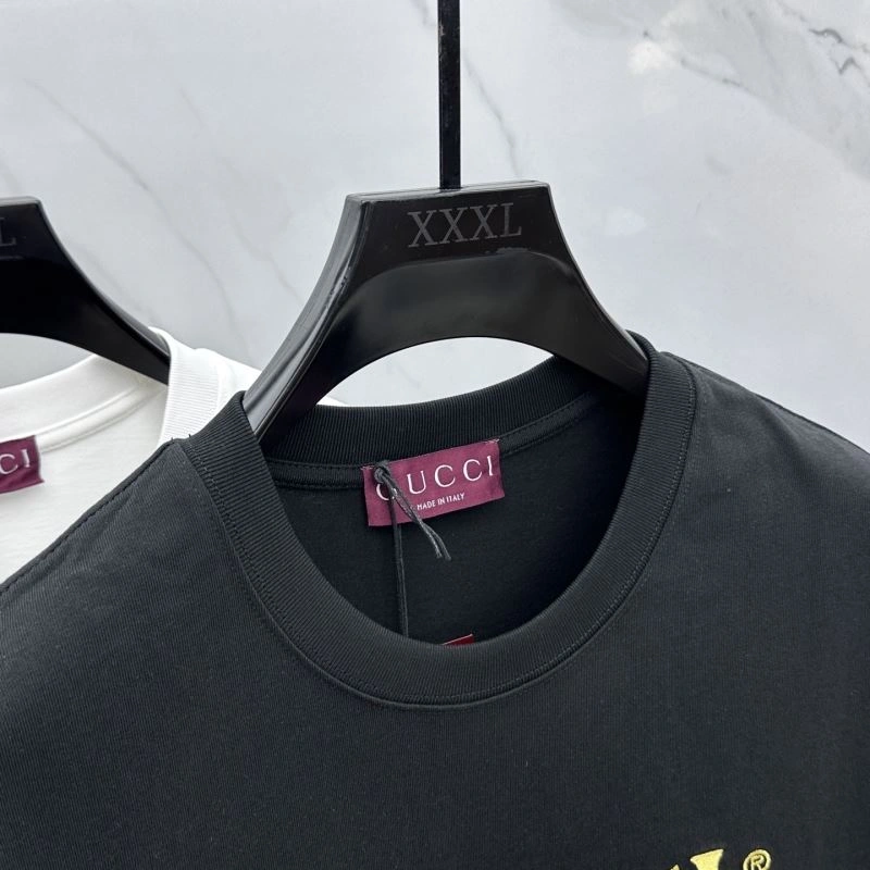 Bargain Louis Vuitton T-Shirts
