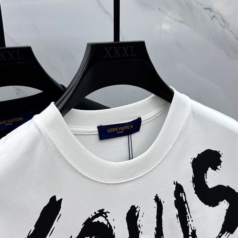 Indistinguishable Louis Vuitton T-Shirts