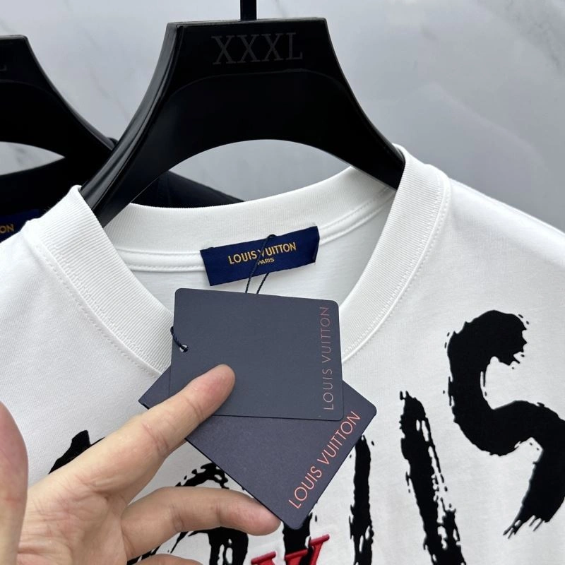Indistinguishable Louis Vuitton T-Shirts