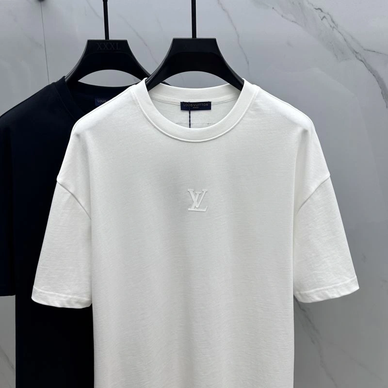 Indistinguishable Louis Vuitton T-Shirts