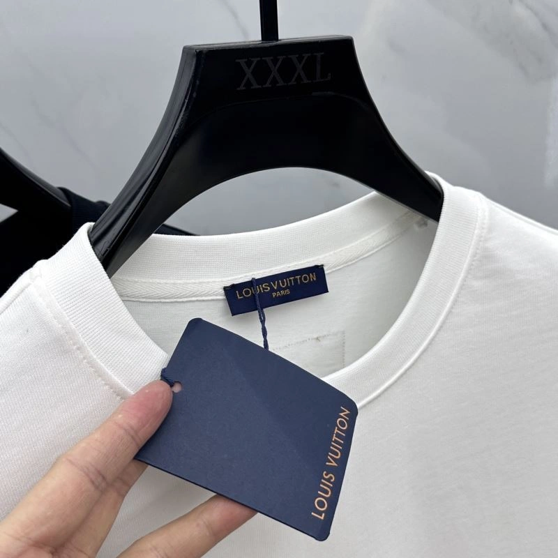 Indistinguishable Louis Vuitton T-Shirts