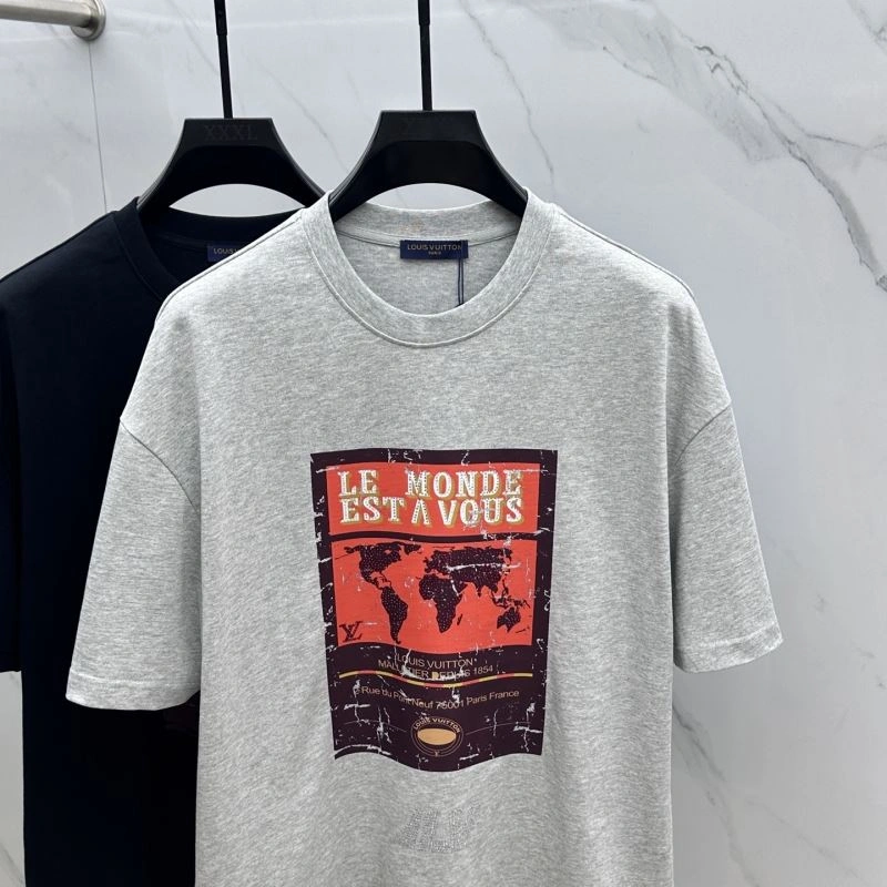 Low-cost Louis Vuitton T-Shirts