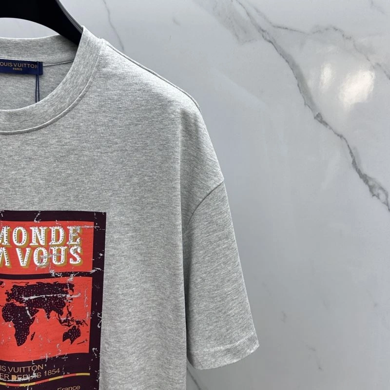 Low-cost Louis Vuitton T-Shirts