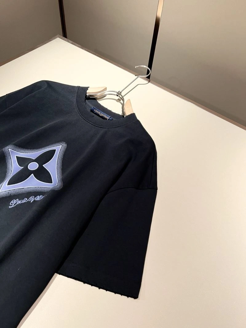 Factory-made Louis Vuitton T-Shirts