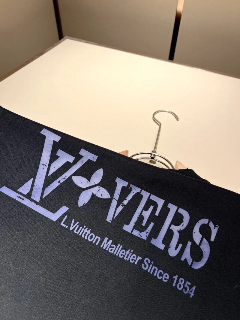 Factory-made Louis Vuitton T-Shirts