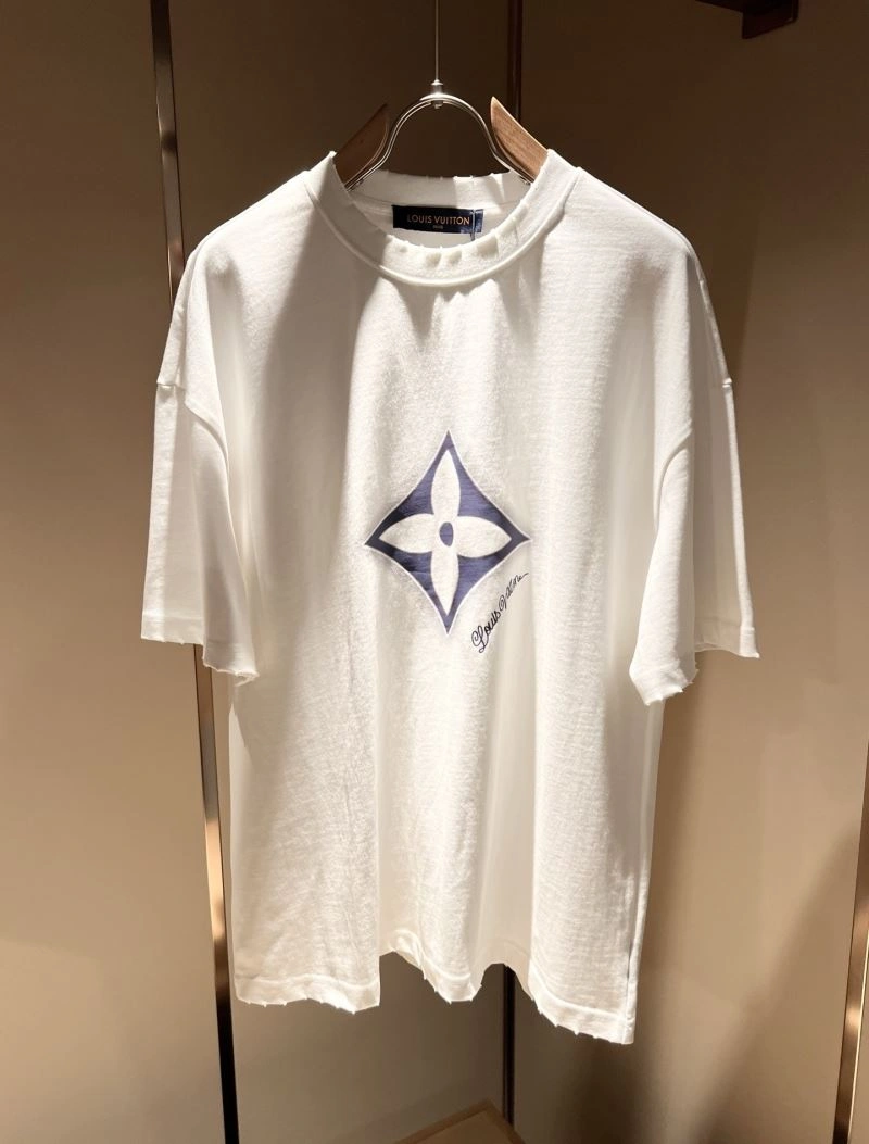 Economical Louis Vuitton T-Shirts