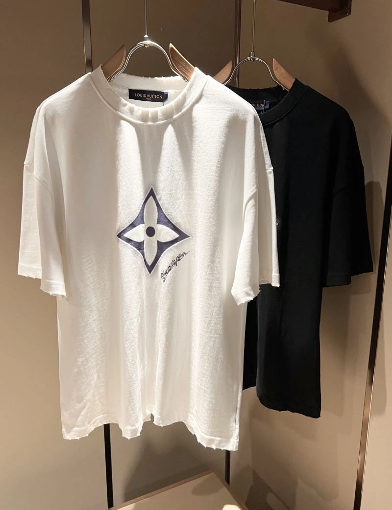 Economical Louis Vuitton T-Shirts