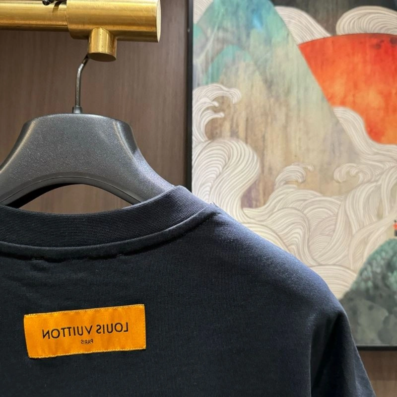 Economical Louis Vuitton T-Shirts