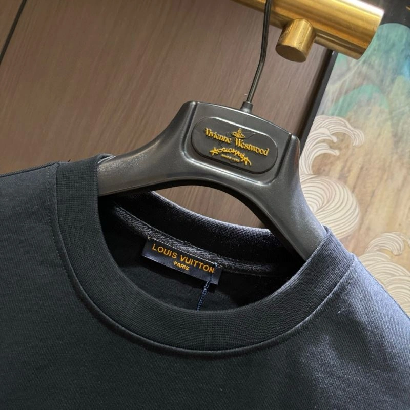 Economical Louis Vuitton T-Shirts