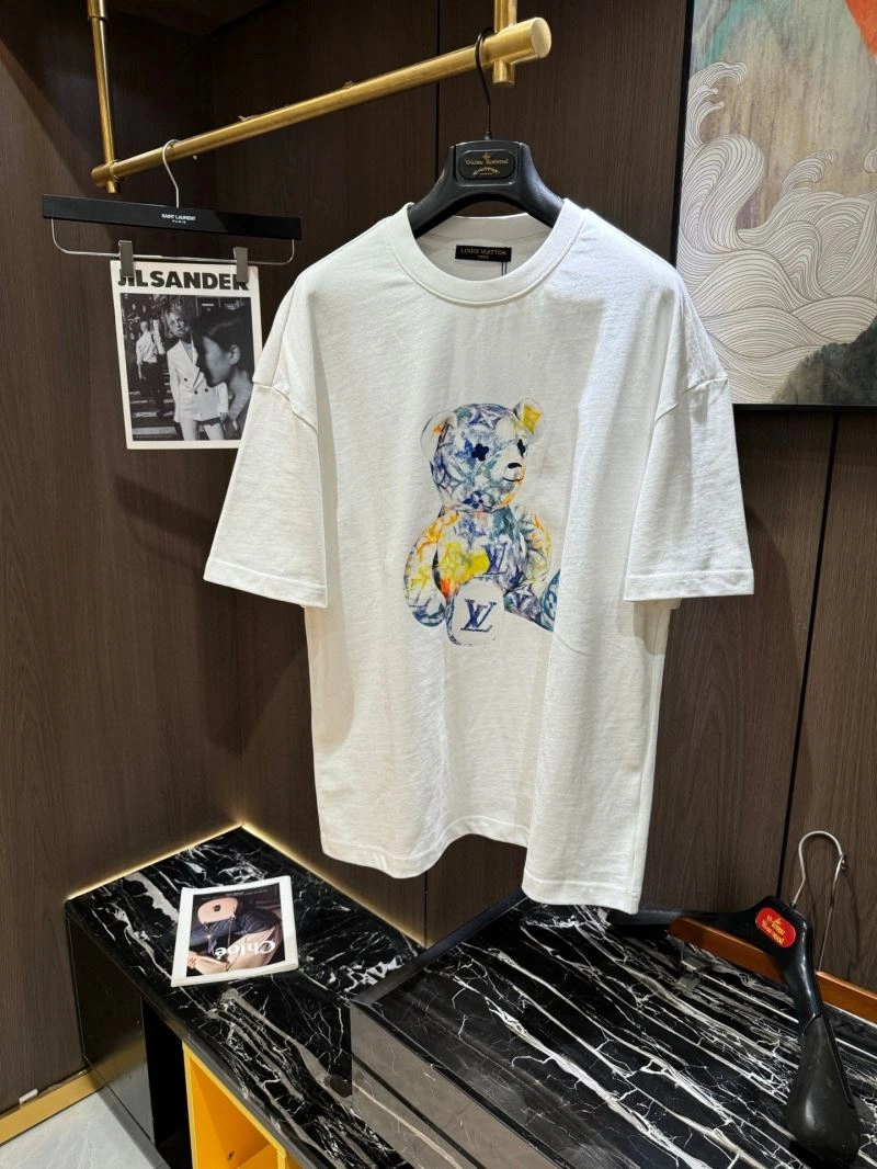 Bargain Louis Vuitton T-Shirts