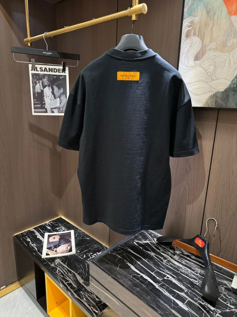 Bargain Louis Vuitton T-Shirts