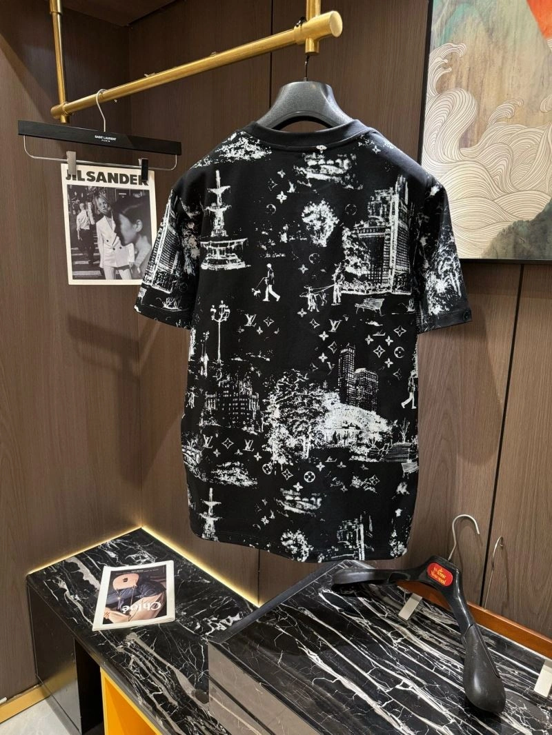 Top match Louis Vuitton T-Shirts